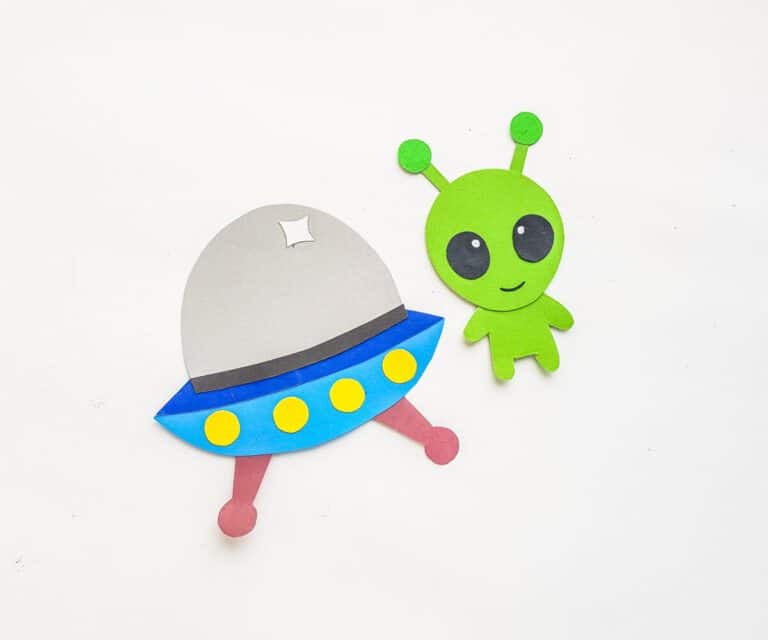 Alien Craft Stick Puppets with Free Template - Frugal Mom Eh!