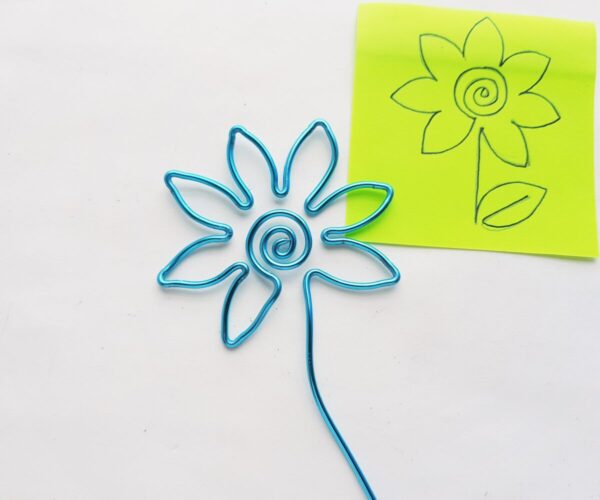 DIY Flower Wire Bookmarks -Easy Wire Craft - Frugal Mom Eh!