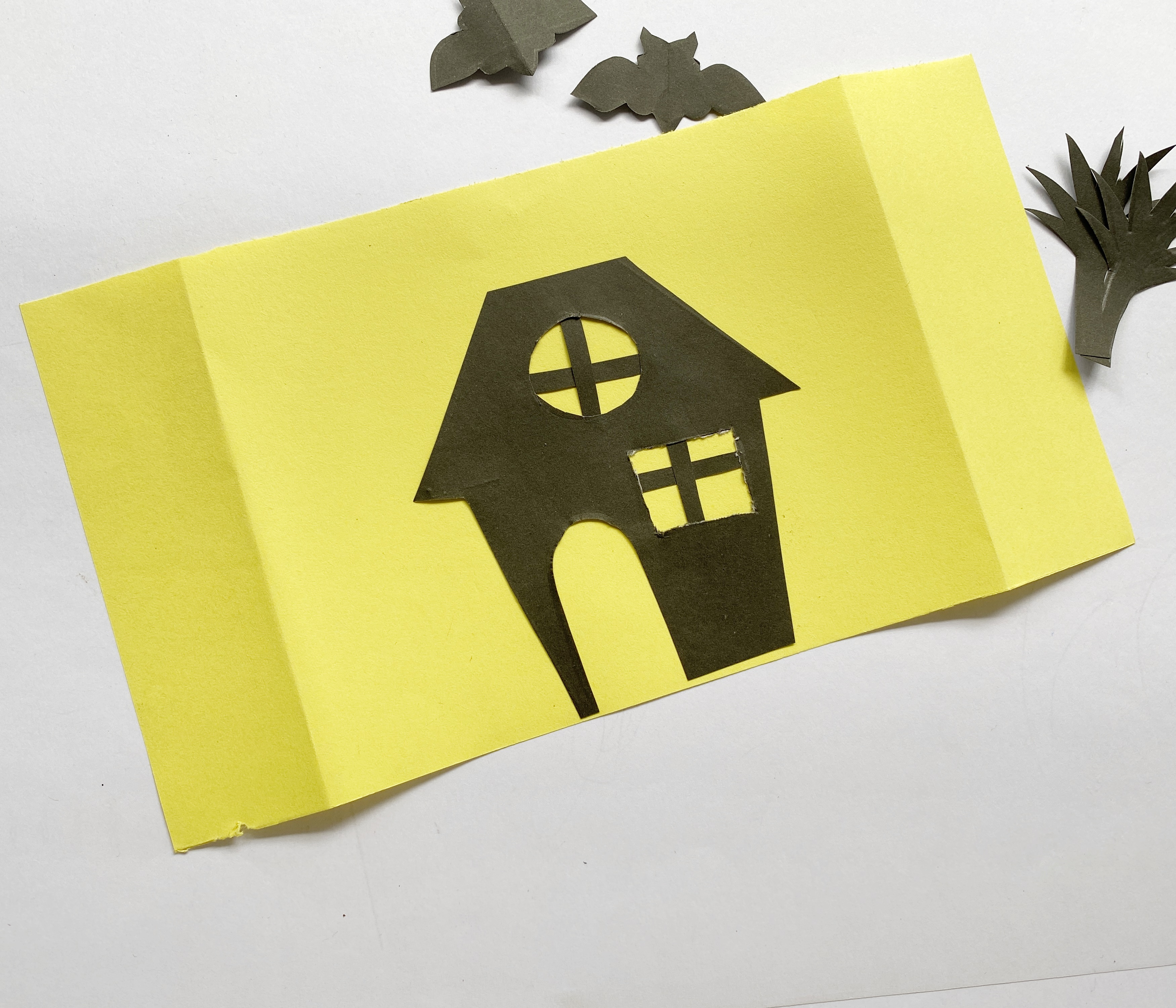 Haunted House Luminary - Halloween Craft - Frugal Mom Eh!