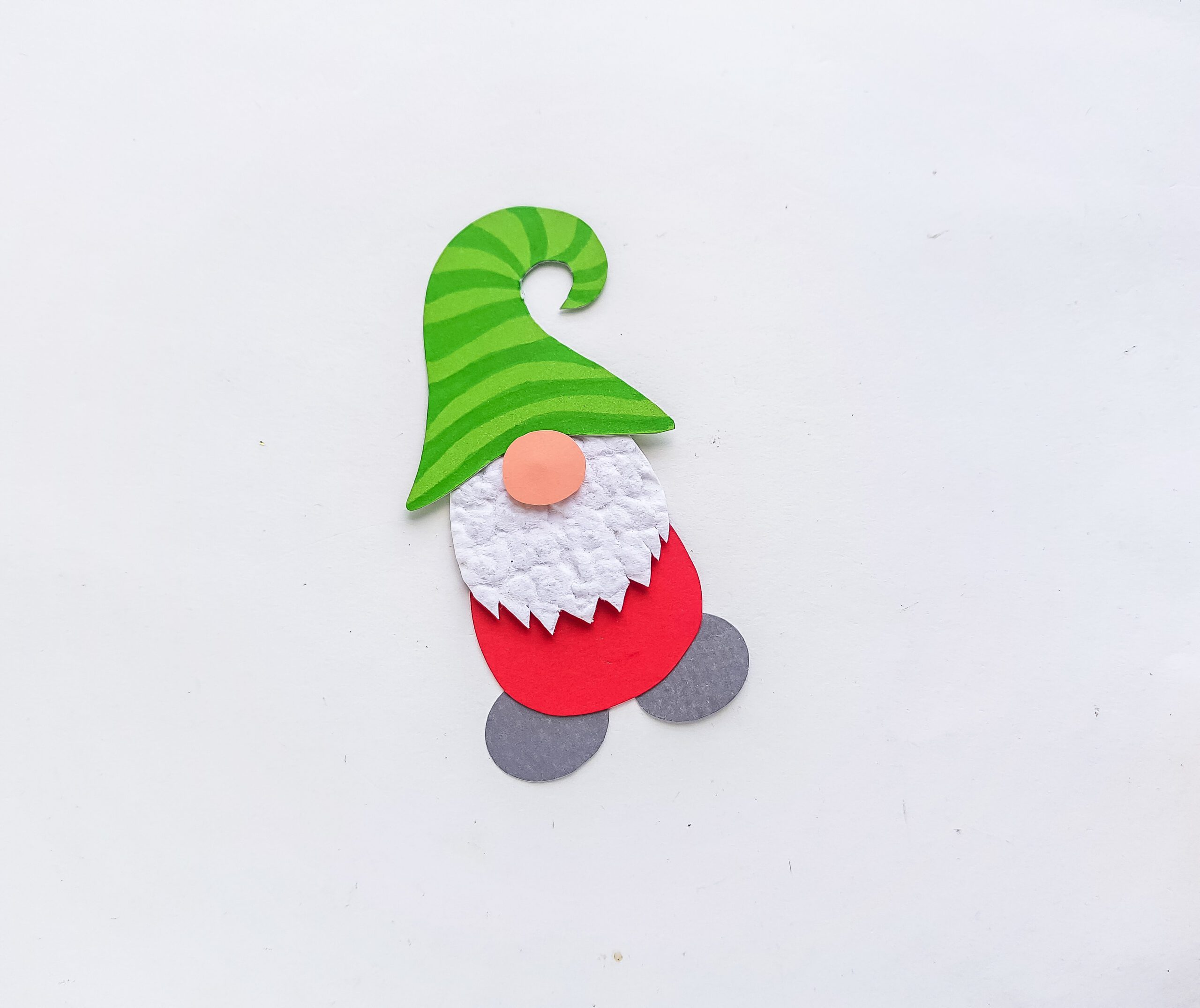 Paper Gnome Puppets - Frugal Mom Eh!