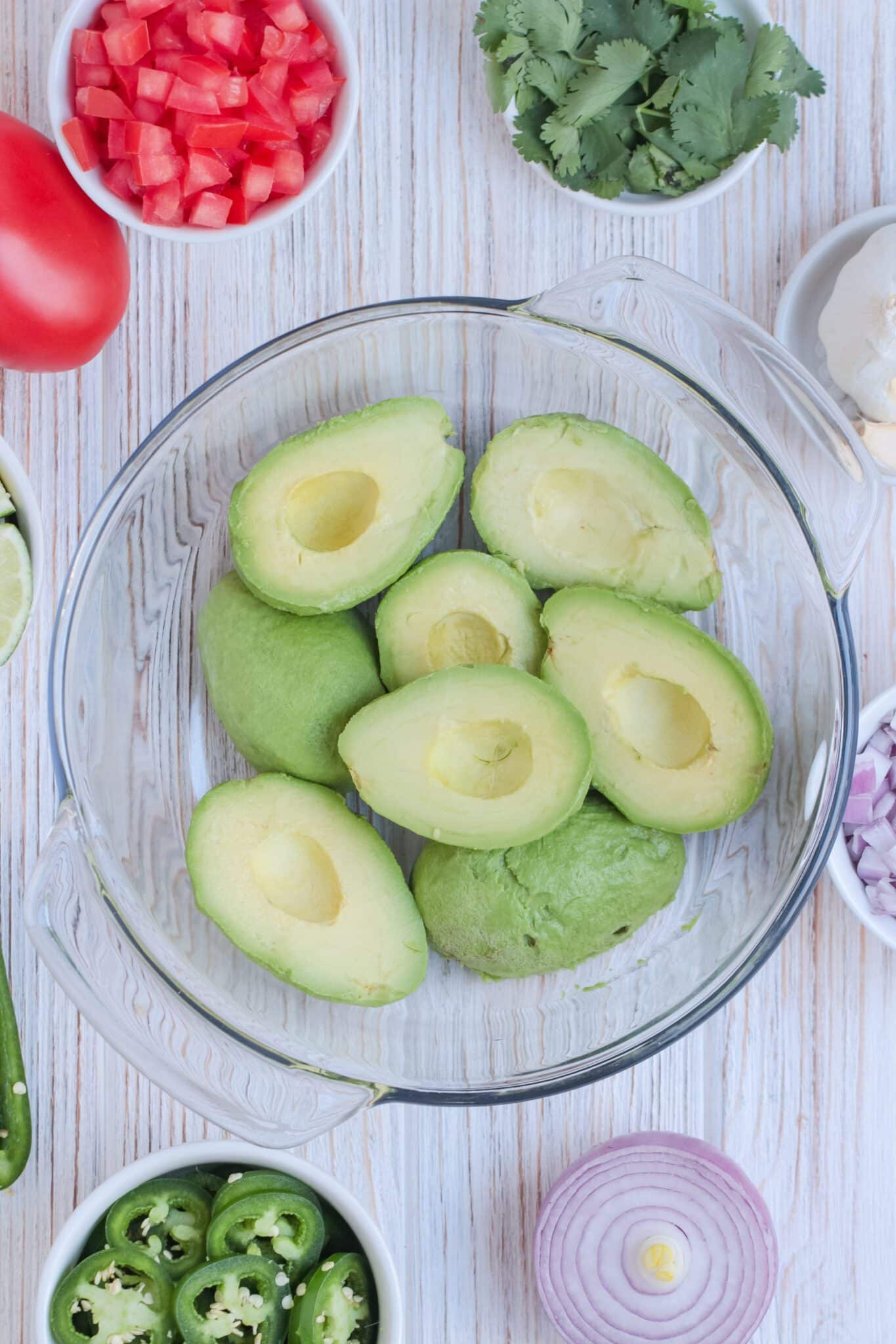 Chunky Guacamole Recipe - Frugal Mom Eh!