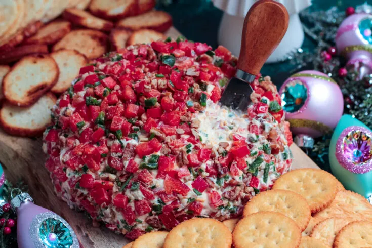 Christmas Cheese Ball - Frugal Mom Eh!