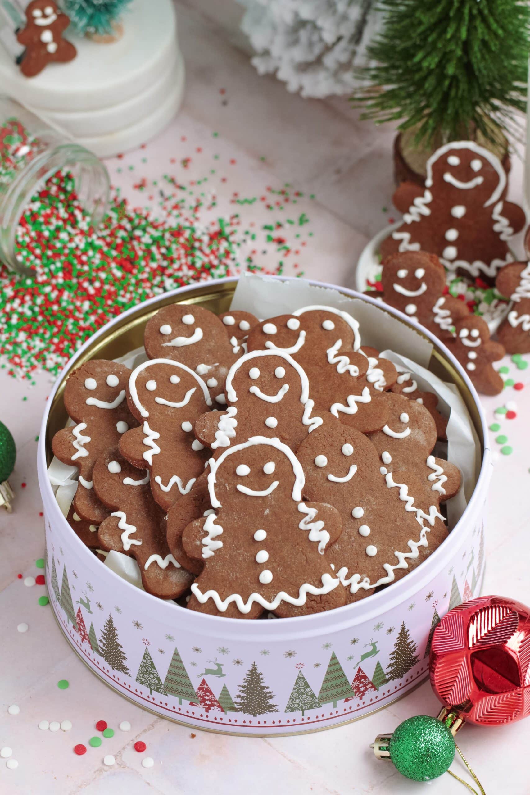 Gingerbread Men Cookies Recipe - Frugal Mom Eh!