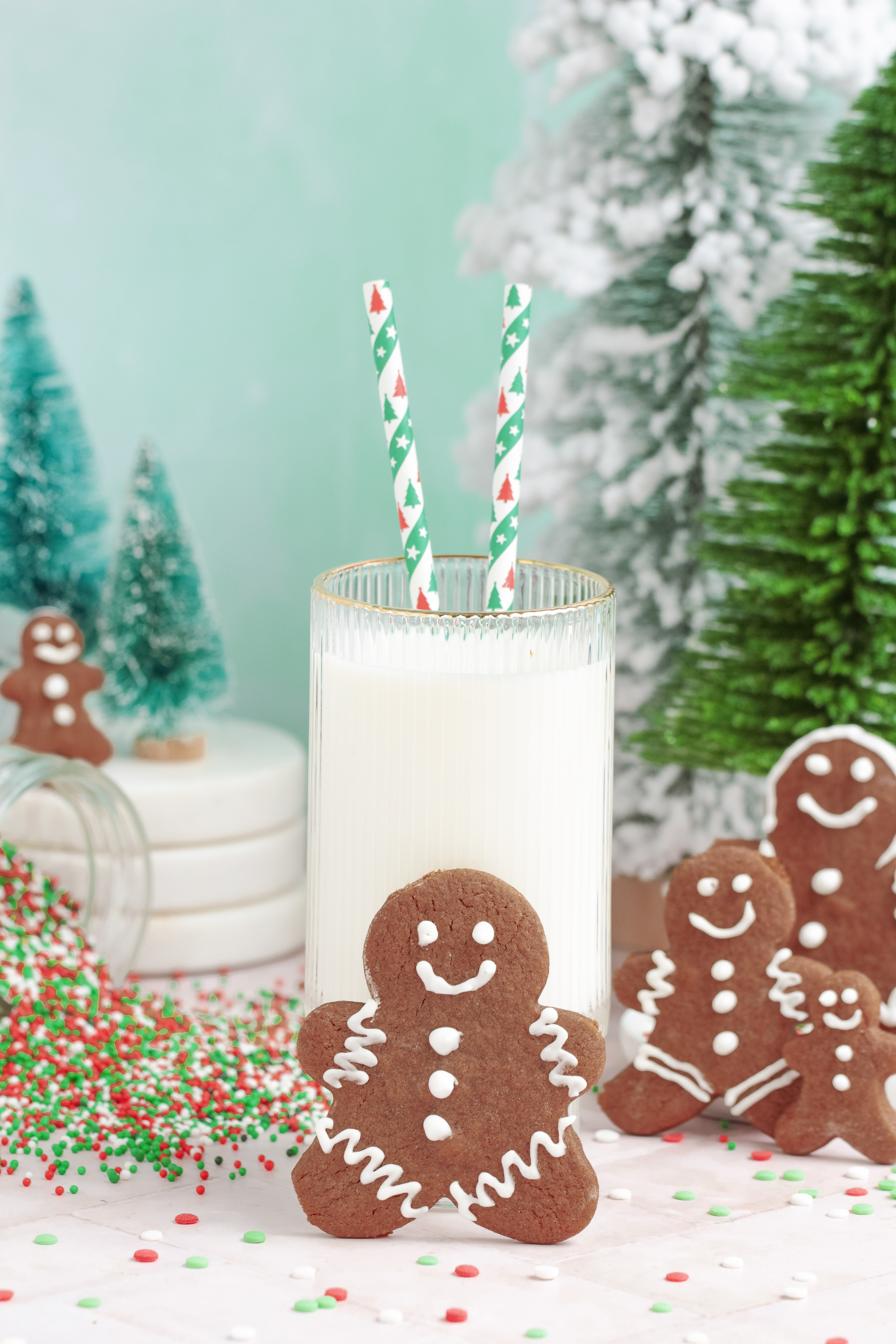 Gingerbread Men Cookies Recipe - Frugal Mom Eh!
