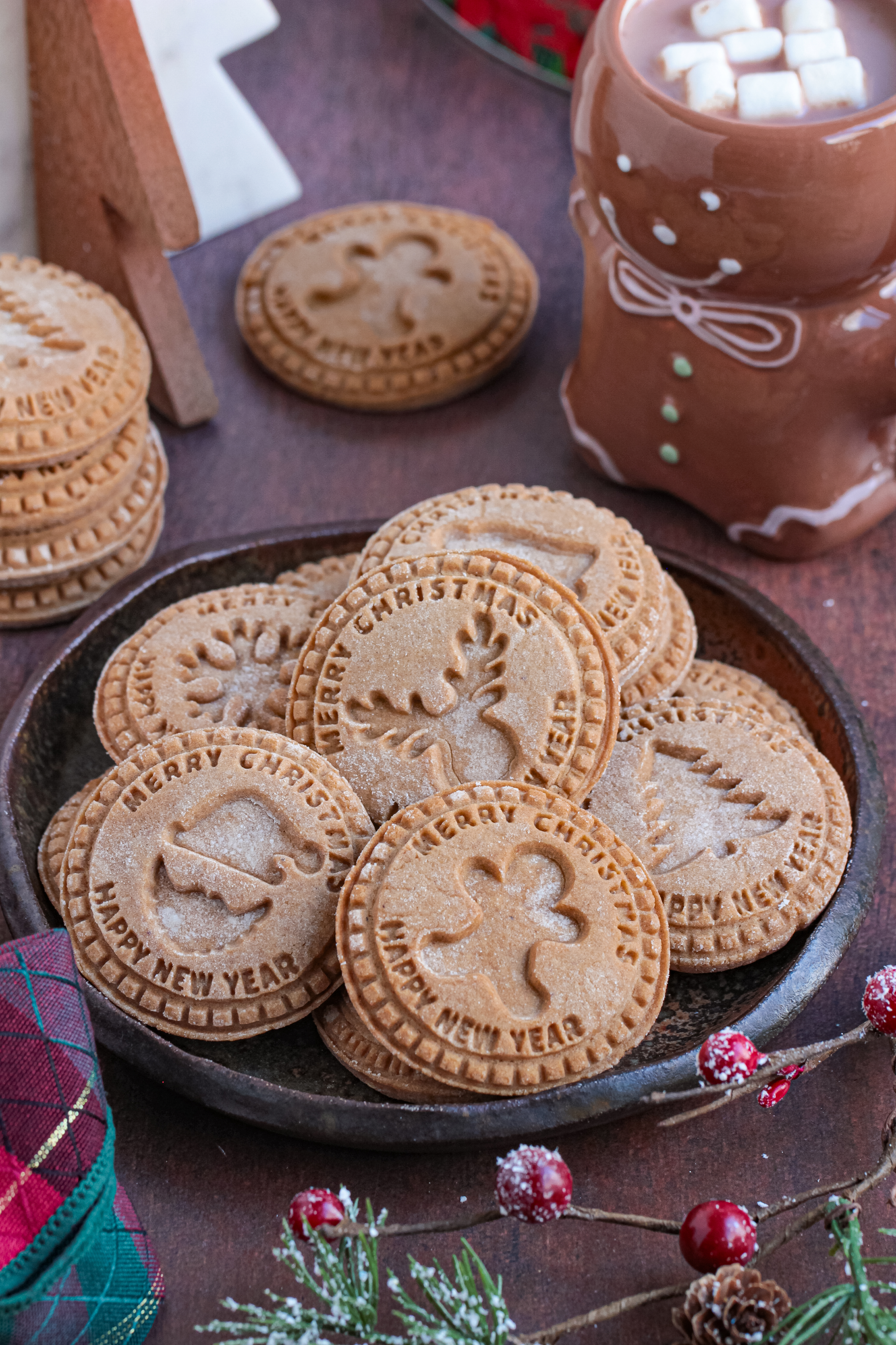 Molasses Stamped Cookies - Frugal Mom Eh!
