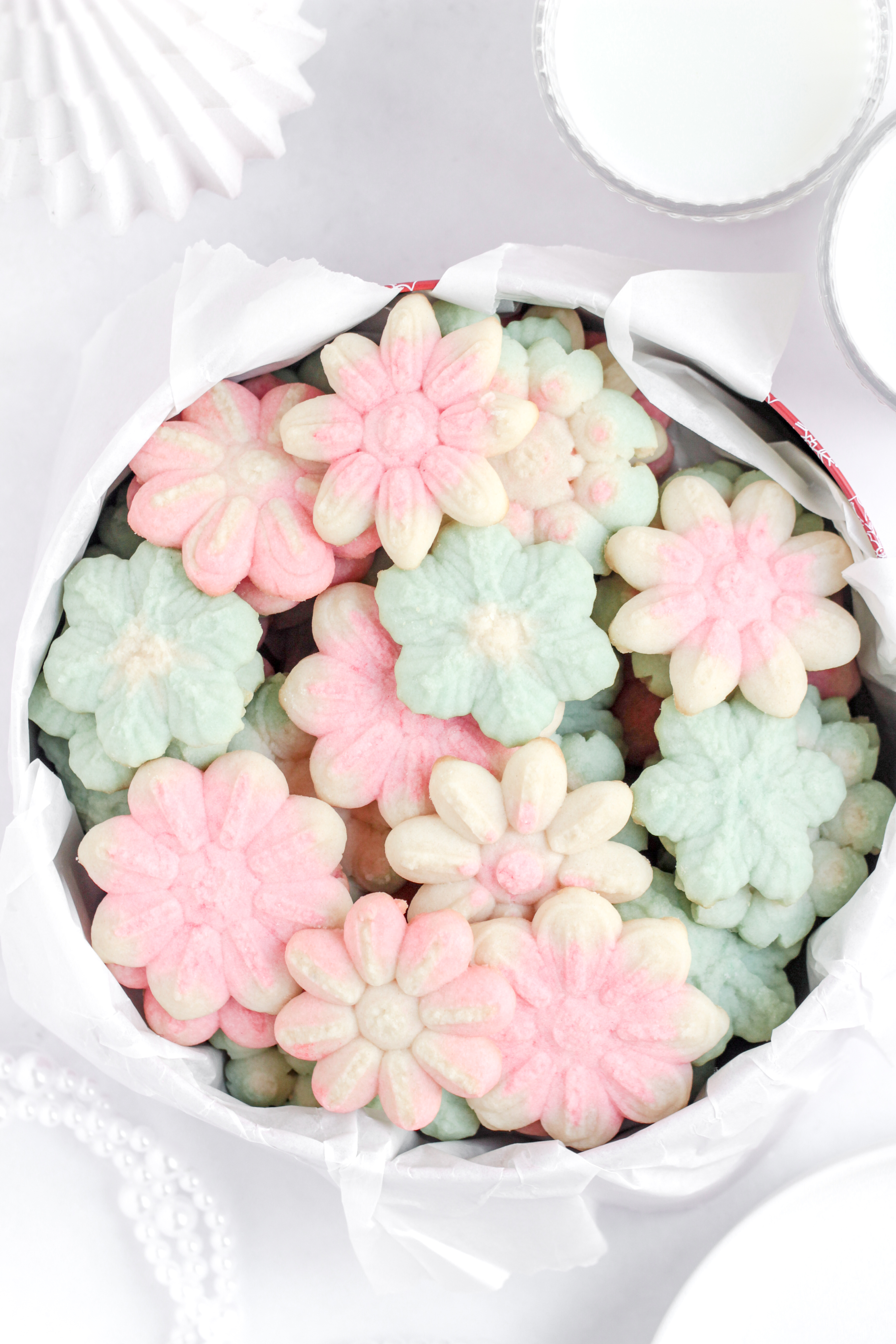 Pressed Christmas Cookies - Frugal Mom Eh!